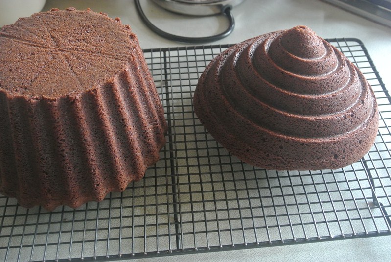 Chocolate Giant Cupcake Recipe Baking Recipes And Tutorials The Chocolate Giant Cupcake Recipe Baking Recipes And Tutorials The