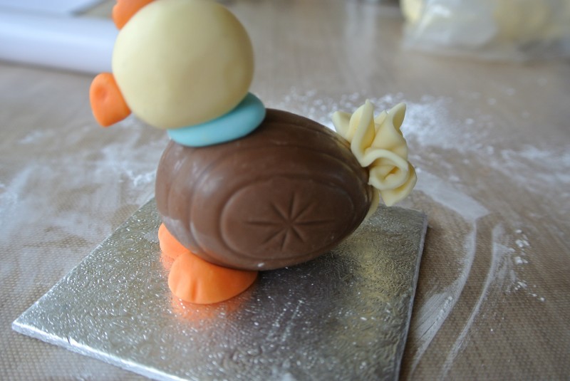 How to Make an Easter Chick | Baking, Recipes and Tutorials - The Pink ...