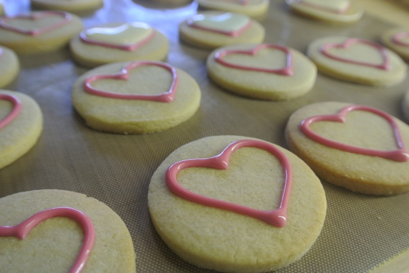 Love Heart Biscuits | Baking, Recipes and Tutorials - The Pink Whisk