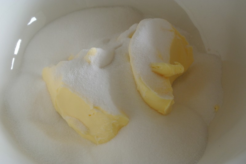 Baking with Flora Buttery | Baking, Recipes and Tutorials – The Pink Whisk