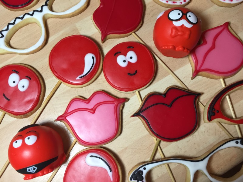 Photo Booth Biscuits for Comic Relief | Baking, Recipes and Tutorials ...