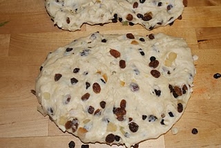 On the eighth day of Christmas The Pink Whisk sent to me……Stollen ...